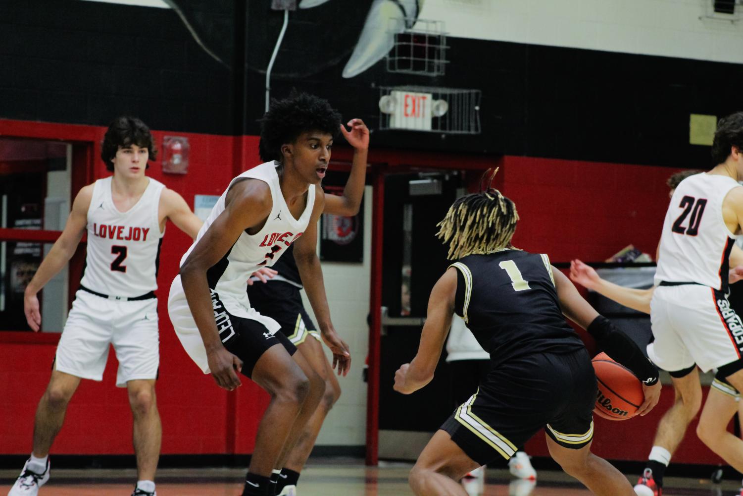 Photo Gallery: Basketball goes 6-0 – The Red Ledger